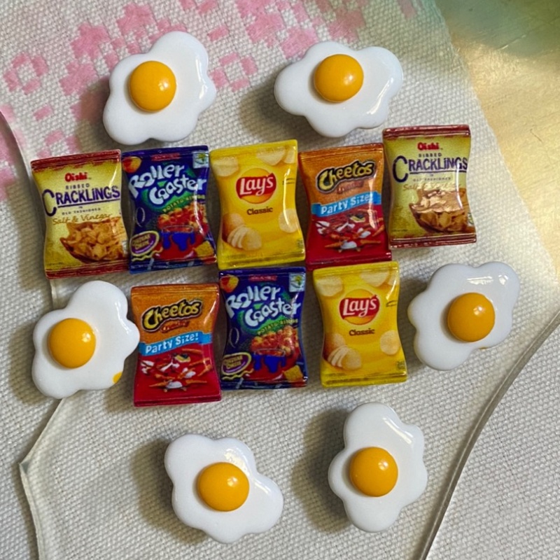 Cartoon Cheetos Food designcs Jibbits Potato Chips Shoe Charms Tattoos ...