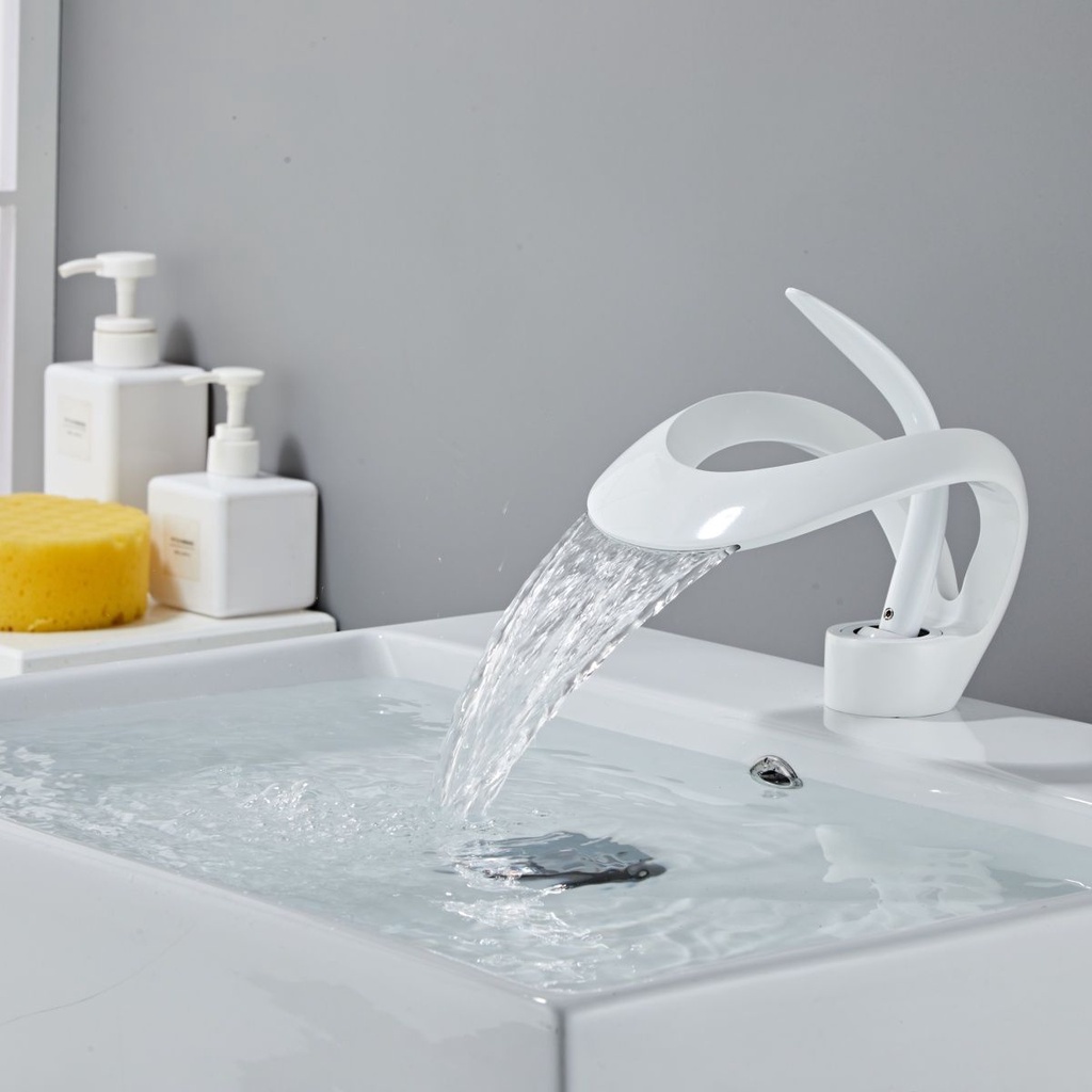 Nordic Light Luxury Angel Heart Art Basin Faucet Bathroom Waterfall ...