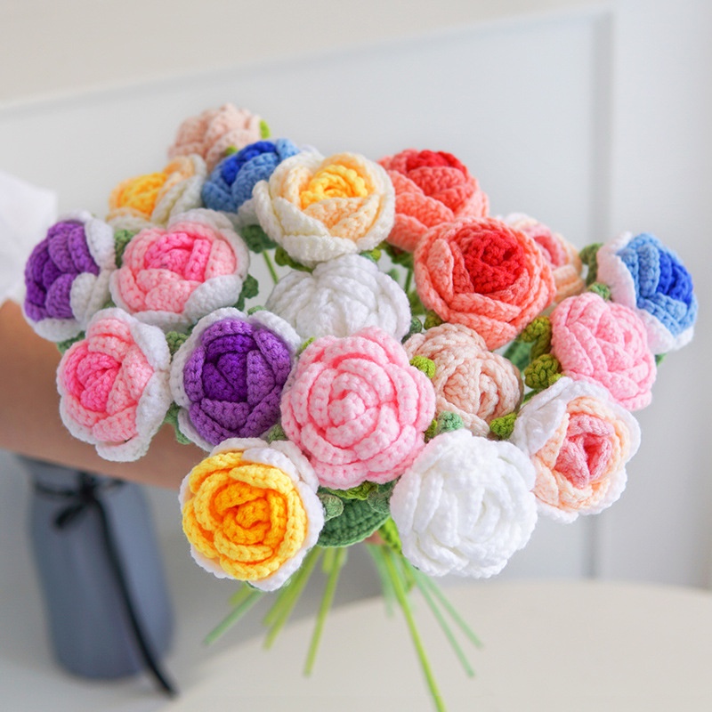 Hand-woven Artificial Flower Knitted Solid Color Rose Bouquet Finished ...