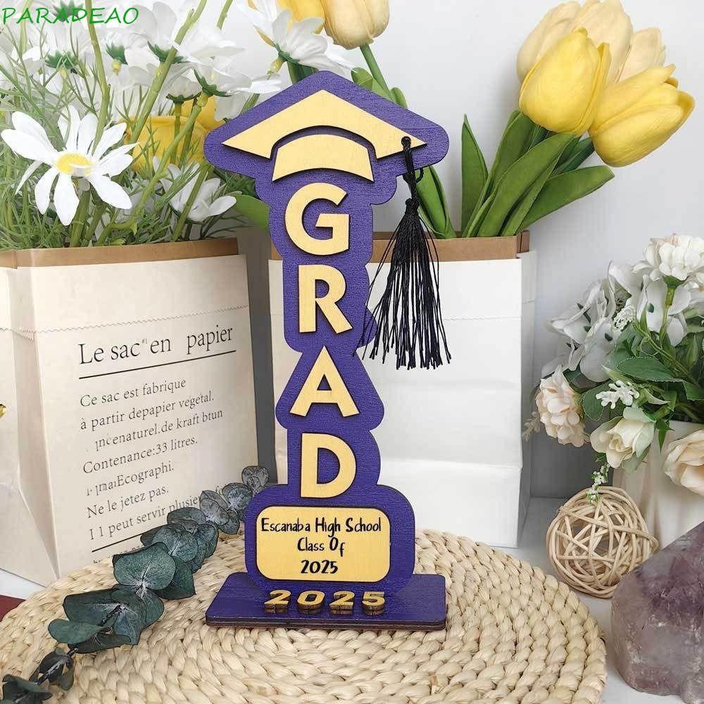 PARADEAO 2025 Graduation Sign, Multi-color Cartoon Wooden Graduation ...