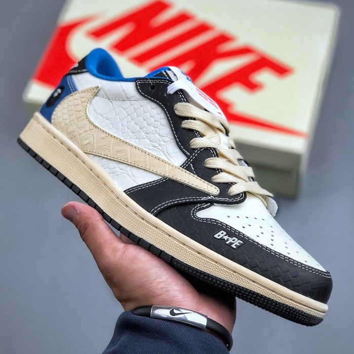 Travis Scott X Fragment Design X Air Jordan 1 low og SP SJ2068-122 ...