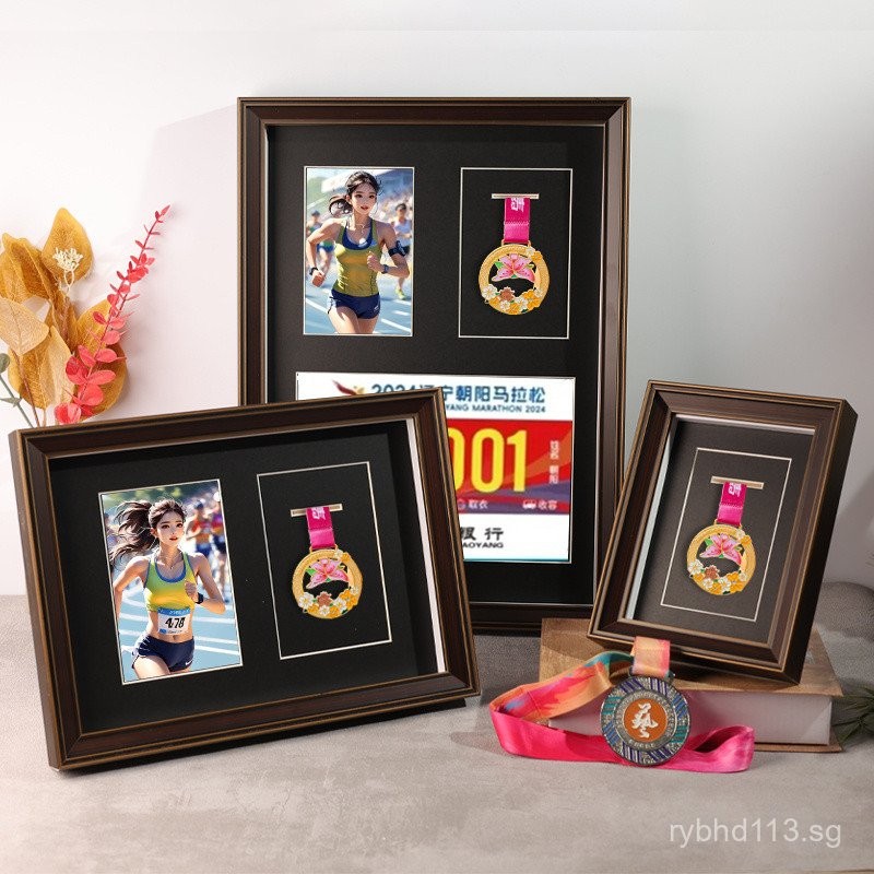 Three-Dimensional Hollow Marathon Display Medal Photo Frame Display ...