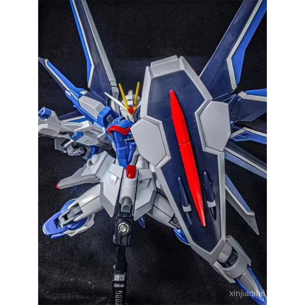 Gundam Assembly Model hg Red Alien Attack Newborn Flying Freedom Gundam ...