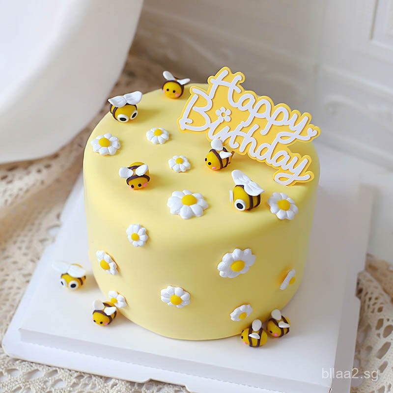 Baking cake topper Original Cute Two Cartoon Little Bees Yellow and ...
