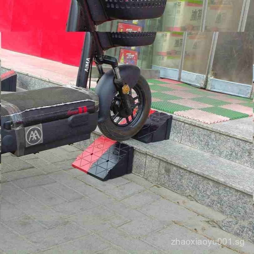 Wheelchair Ramp Slope Threshold Triangle Speed Bump Car Ramp Sidewalk ...