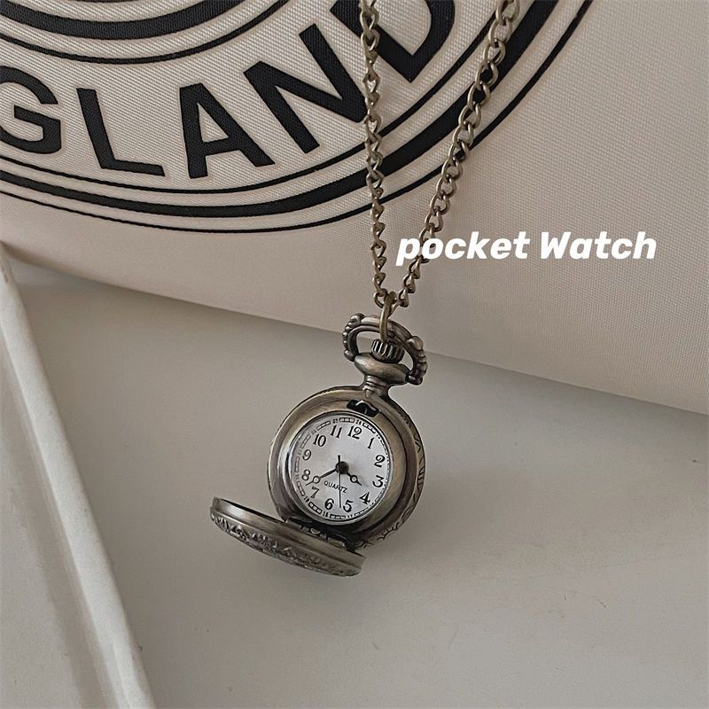 Pocket Watch Female Retro Flip Pocket Watch Mini Student Simple Ancient ...