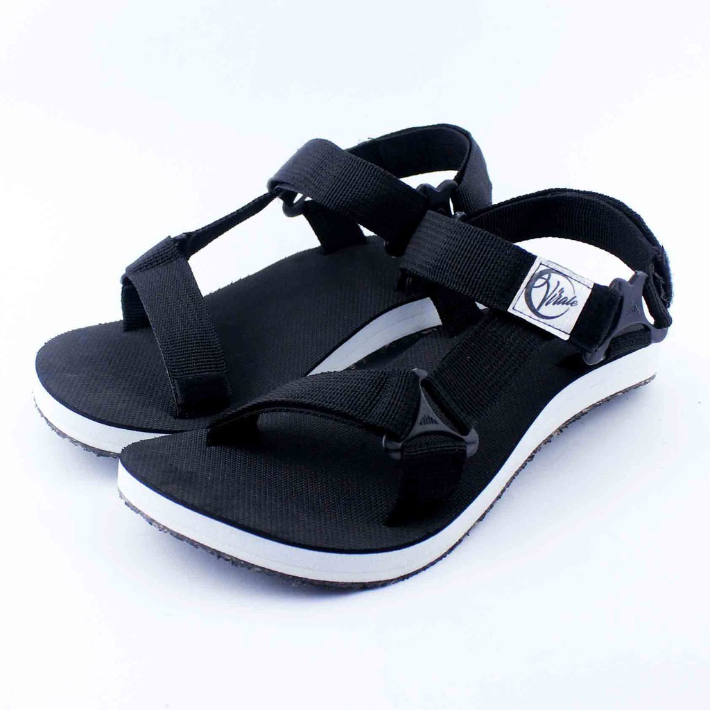 Men's Outdoor Sandals, Travel Shoes, Latest Sandals Eve | Shopee Singapore