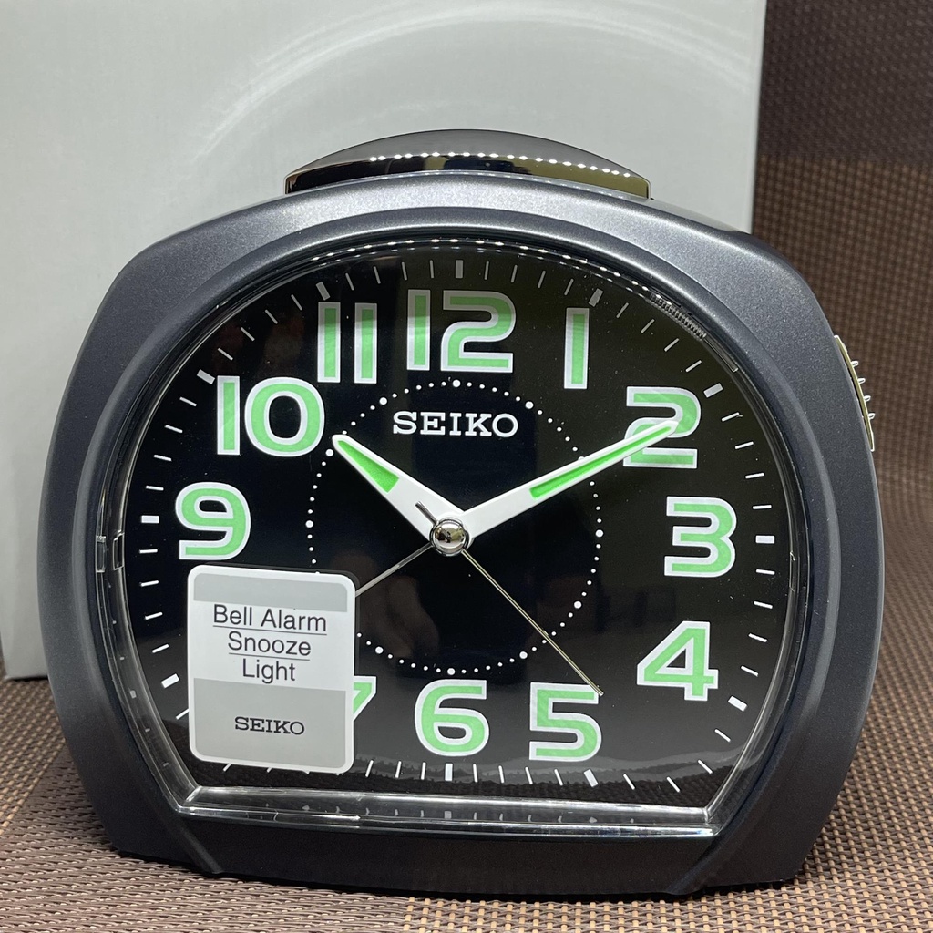 Seiko Clock QHK020K Black Bell Alarm Snooze Light Analog Alarm Clock ...