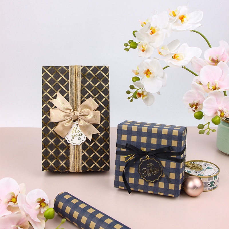 Men Valentine’s Day Gift Wrapping Paper Valentine’s Day Gift Wrapping ...