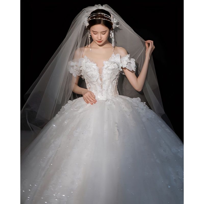 [MOMO Bridal Wedding Dress] French One-Shoulder Wedding Dress Main ...