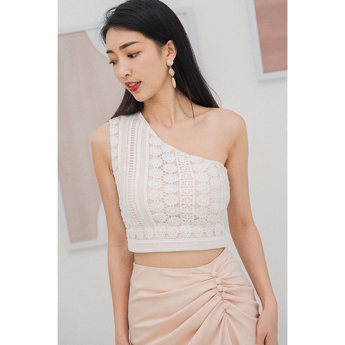 Lexi Padded Crochet Toga Top (White) | Shopee Singapore