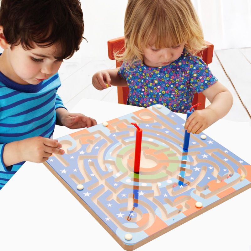 Children's Magnetic Maze Pen Wielding Aeroplane Chess Beads ...