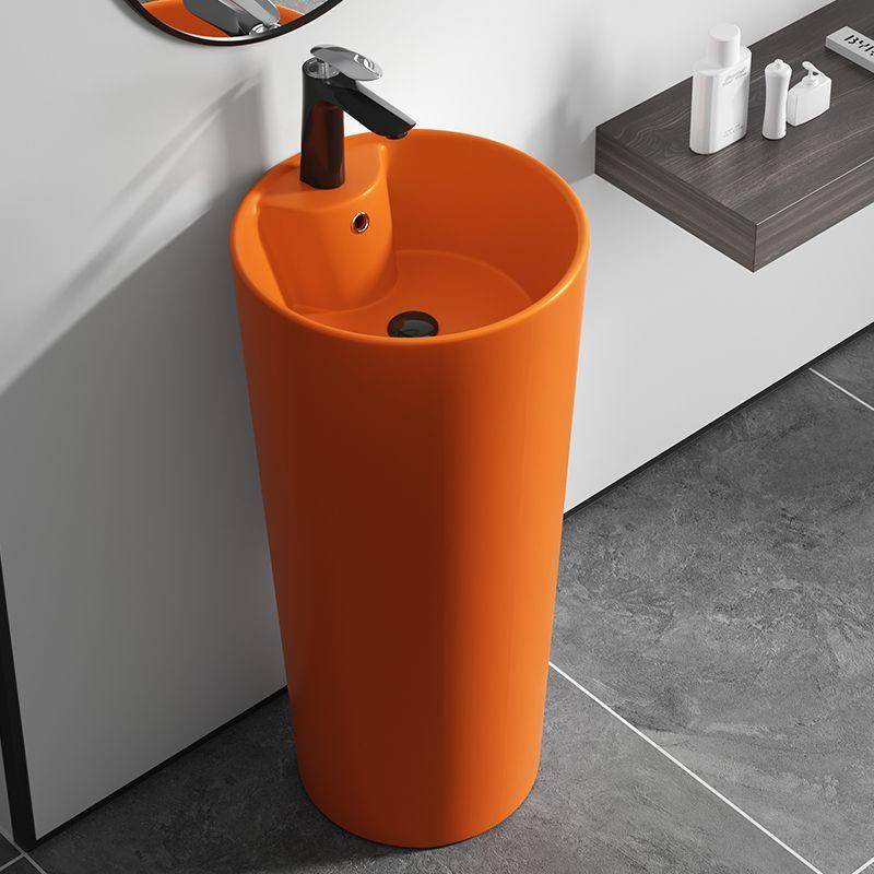 Column basin matte color integrated floor mounted washbasin, outdoor ...