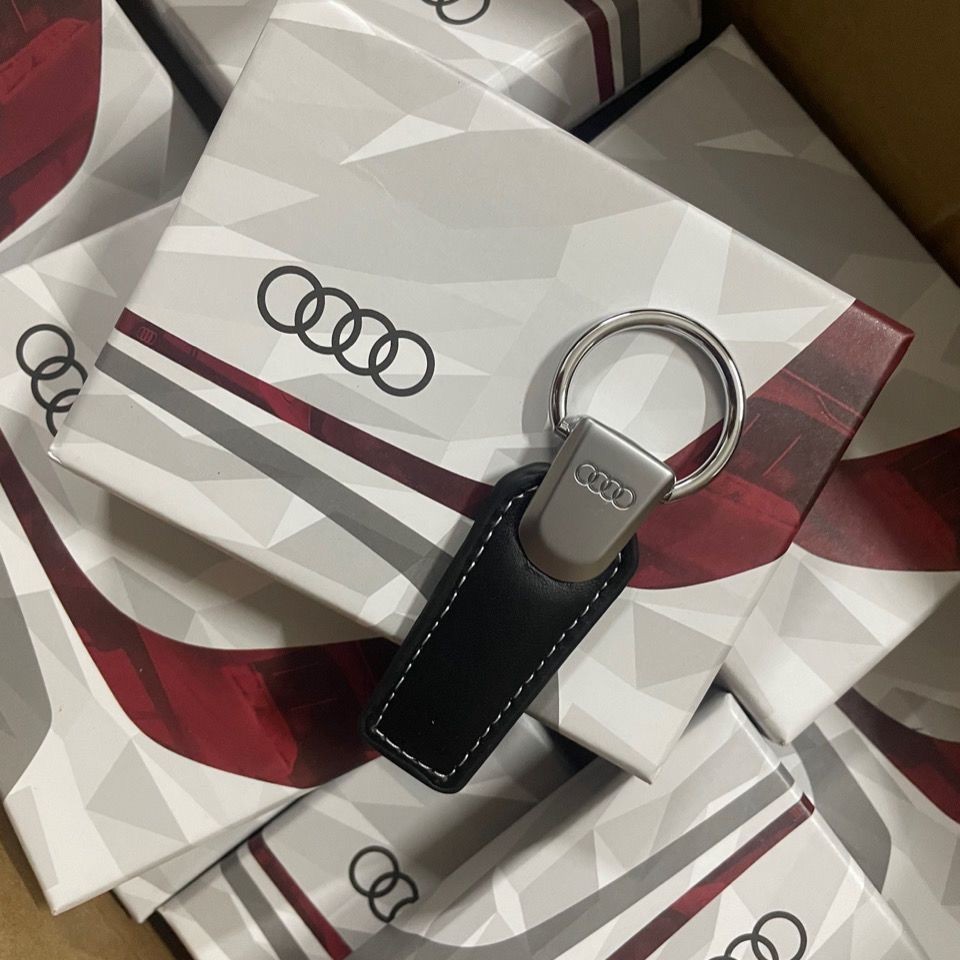 Audi Genuine Leather Keychain A1 A2 A3 A4 A5 A6 A7 A8 Q3 Q5 Q7 Q8 Car ...