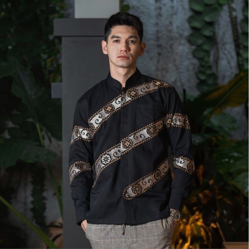 KEMEJA HITAM Men's Modern Embroidery Shirt NUC.ID Putra 04 (Black ...