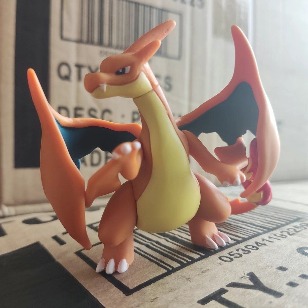 Pokemon charizard mega Y action figure Model Hands and feet can move ...