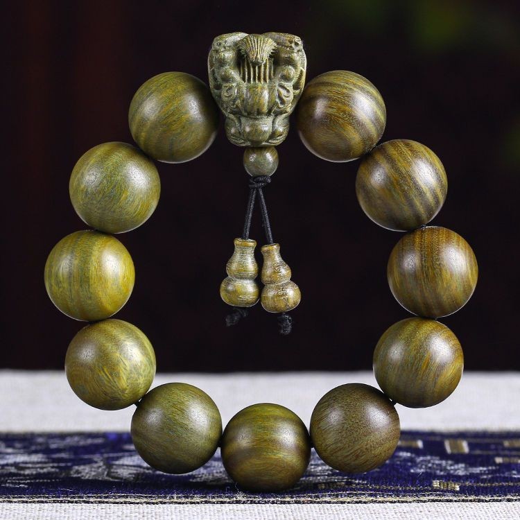 Xinyuan Green Sandalwood Straw Male Argentine Sandalwood Barrel Beads ... Xinyuan Green Sandalwood Straw Male Argentine Sandalwood Barrel Beads ...