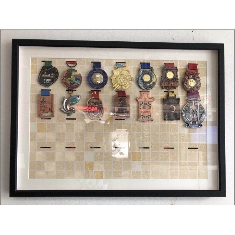 Medal Frame Marathon Medal Storage Display Frame Wall-Mounted Medal ...
