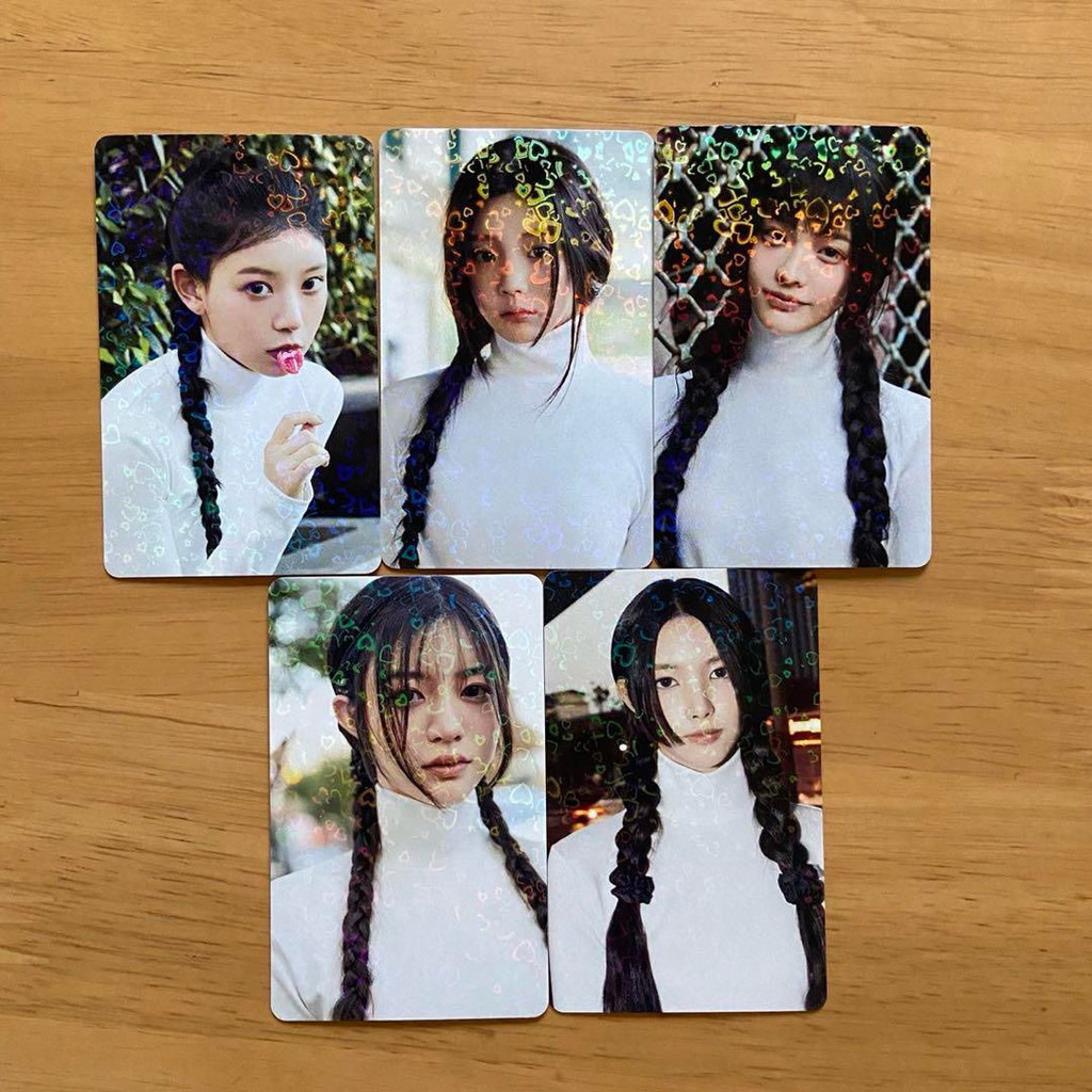 Illit Ceremony ILLIT Photocard Realm Cute Flower Lee Won-hee Park Kwan-pillar Lu Mian-me Outer G ...