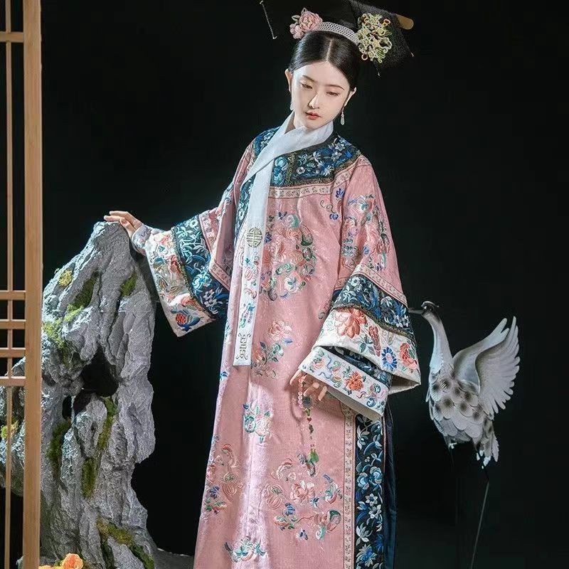 Gege young imperial concubine Qing Dynasty women's clothing Gege young ...