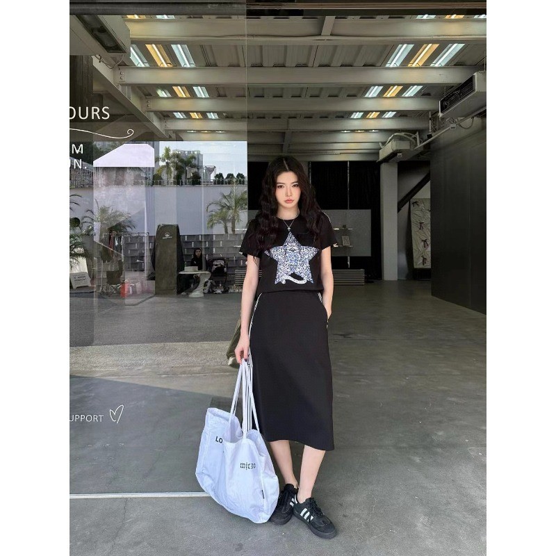 25SS New T-shirt + Skirt Set | Shopee Singapore