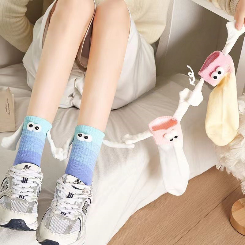 Harajuku Couple Cotton Sock Magnetic Suction 3D Hand in Hand Socks ...