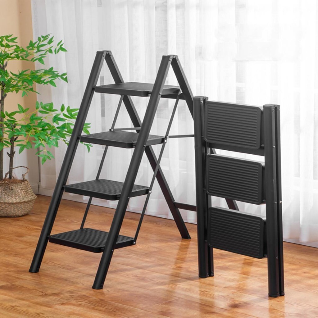 【SG STOCK】Step Ladder 3 And 4 Steps Black Foldable Step Ladder | Shopee ...