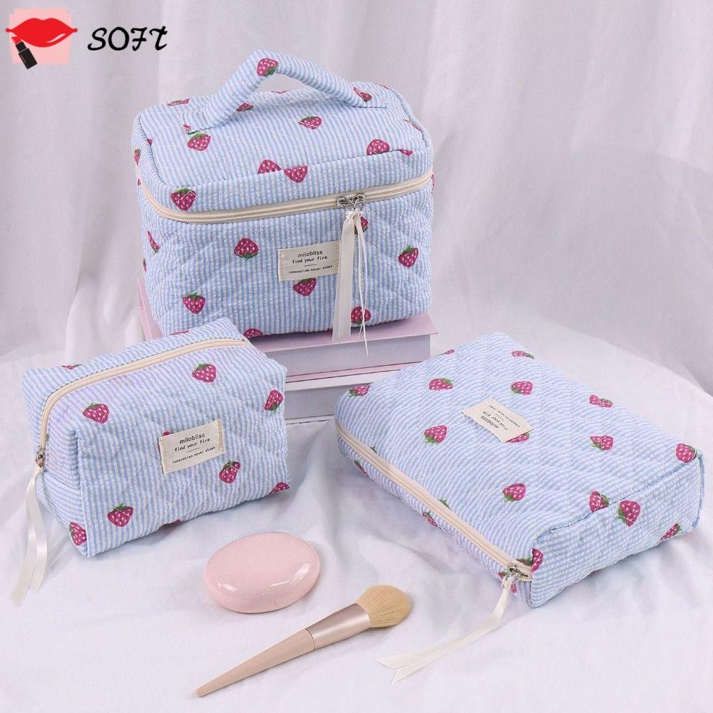 SOFTNESS Quilted Cotton Makeup Pouch, Strawberry Pattern Polyester ...