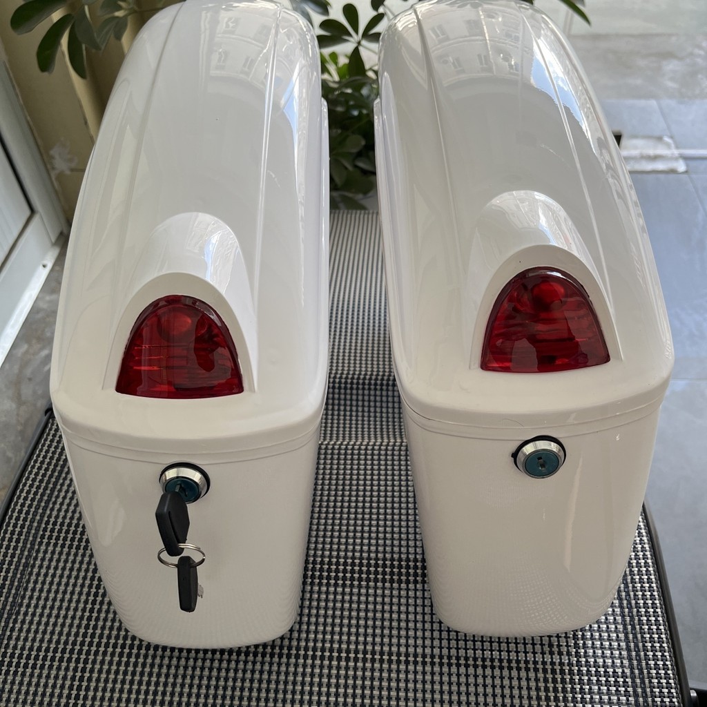 Motorcycle Side Box GZ125HS Rear side box American Style Prince Side ...
