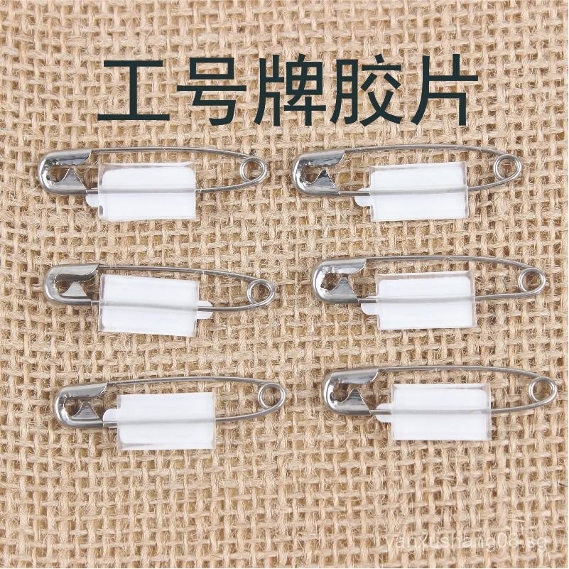 Employee Badge Rotating Film Safety Pin Acrylic Patch Badge Pin pvc ...