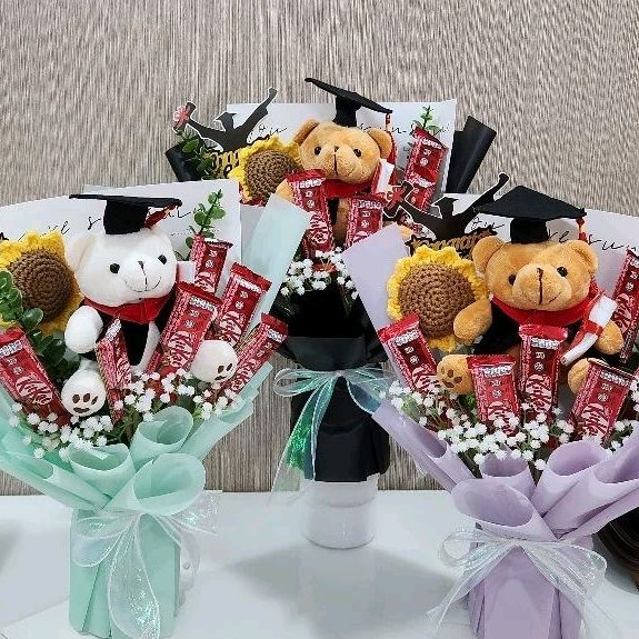 Graduation Bear Crochet Sunflower Kit Kat Chocolate Flower Bouquet ...