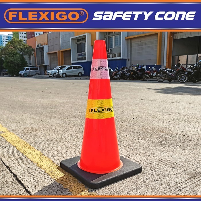 Safety Traffic Cone 70 cm Traffic Cone 2.4 Kg PVC Rubber Flexi | Shopee ...