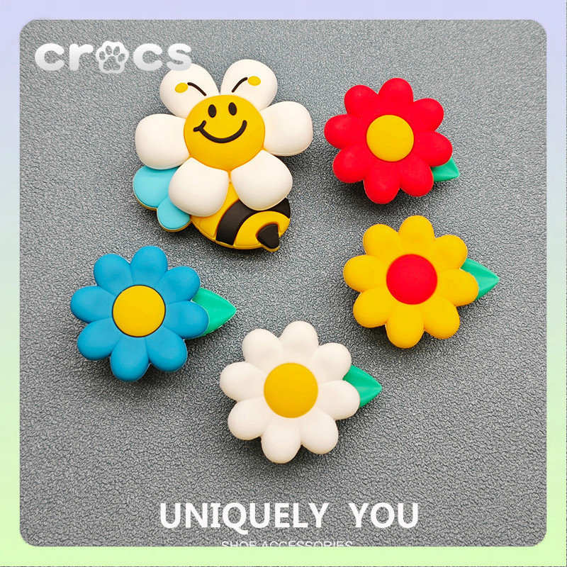 crocs jibbitz 3D bee flowers Shoes Flower crocs charm Shoes Accessories | Shopee Singapore
