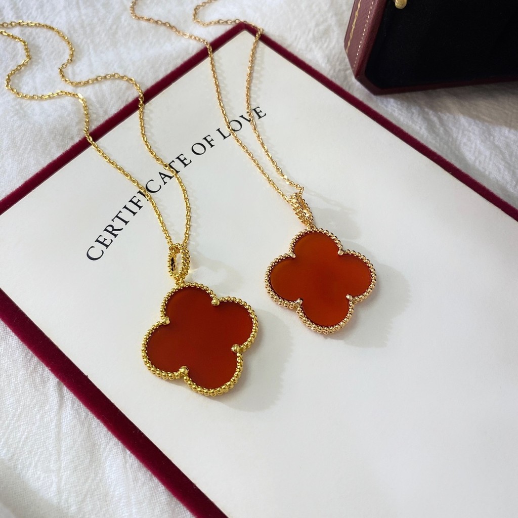 Classic Large Flower Four-Leaf Clover Long Necklace /Red carnelian ... Classic Large Flower Four-Leaf Clover Long Necklace /Red carnelian ...