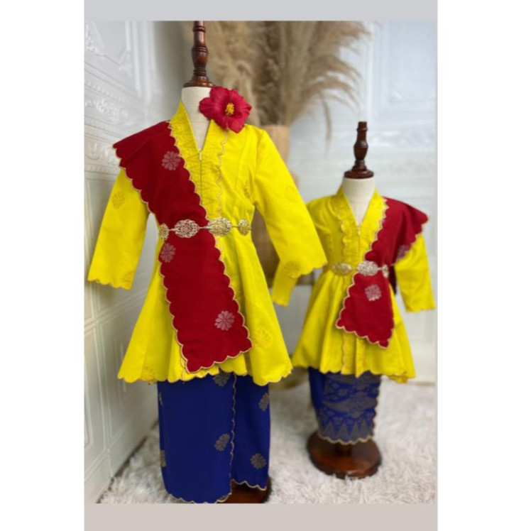 Luxury Kebaya Kids Dan Adults Cendana Tempahan busana Merdeka dan ...