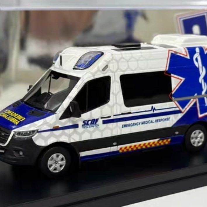 Masterpiece 1/43 Mercedes-Benz Lingte SPRINTER SINGAPORE SCDF SINGAPORE ...