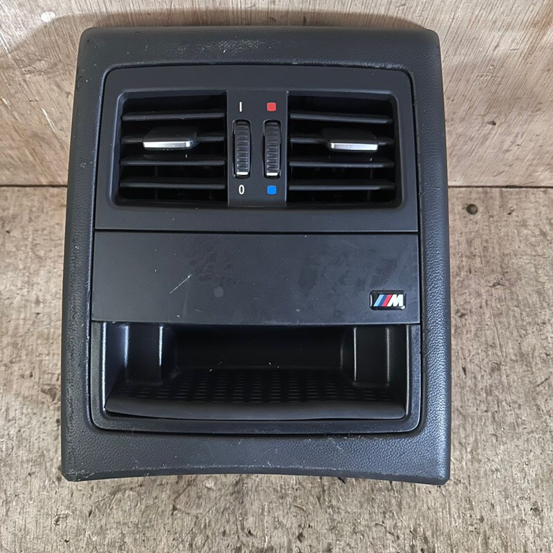 BMW E90 CONSOLE BOX AIRCOND VENT IMPORTED FROM JAPAN USED | Shopee ...
