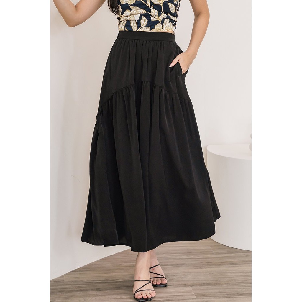 Andrea Tiered Maxi Skirt (Black) | Shopee Singapore
