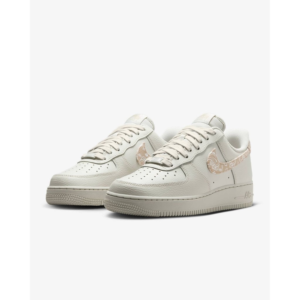 IH2051-072 Nike Air Force 1 '07 Light Bone Grain Light Bone Light Bone ...