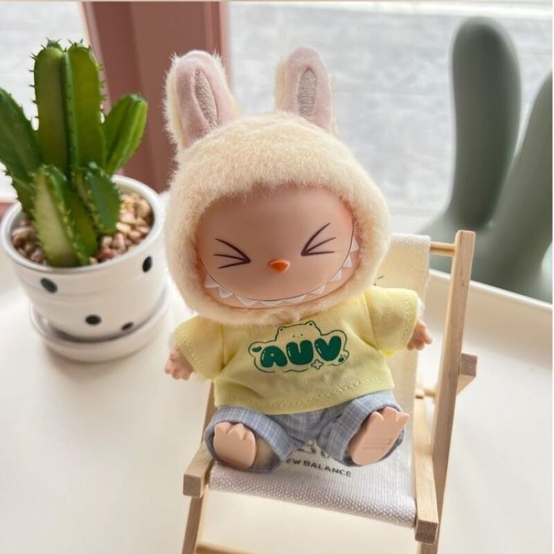 Labubu Beach chair mobile phone holder wooden mini chair folding lounge ...