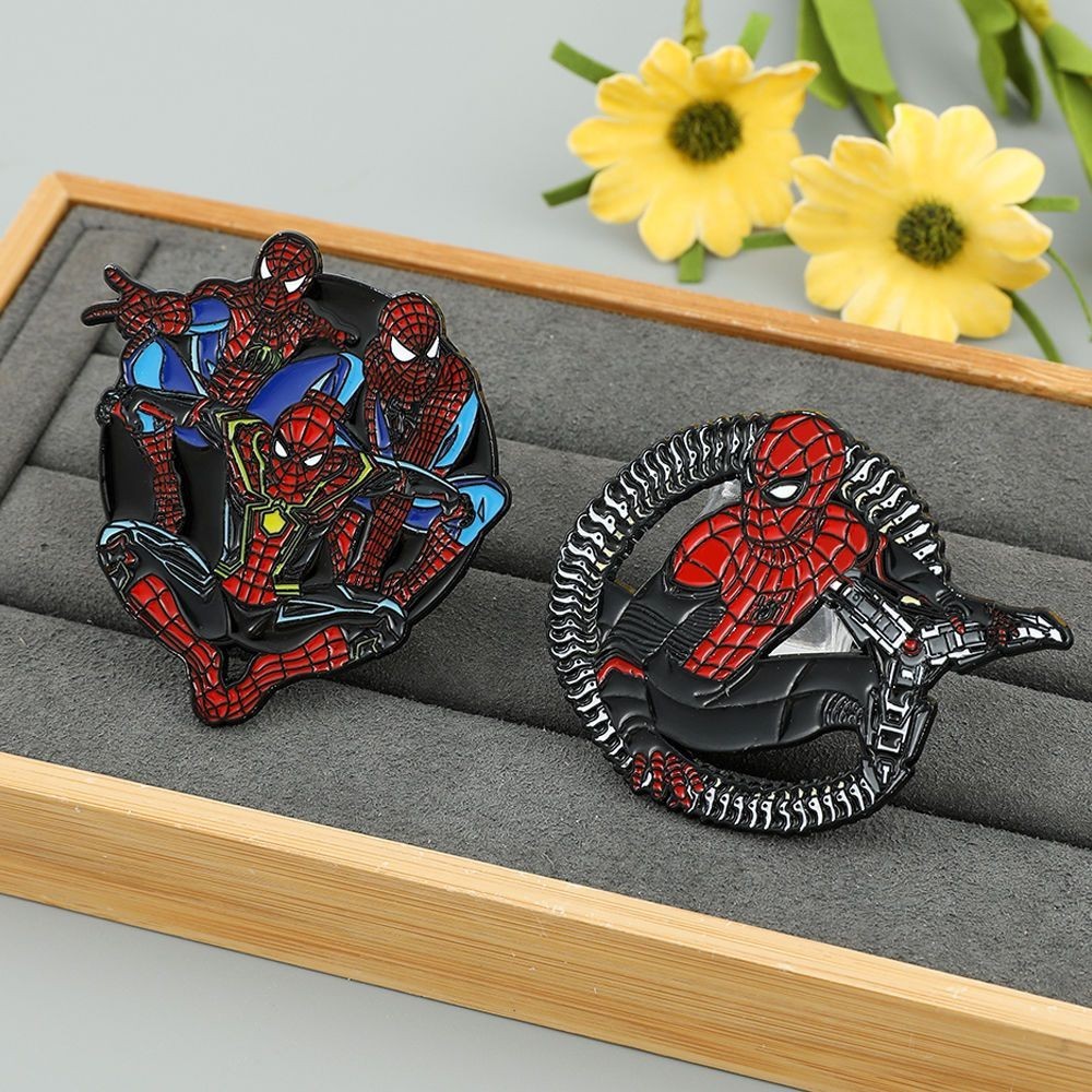 Marvel Two-Dimensional Spider-Man Brooch High-End Spider Suit Paint ...