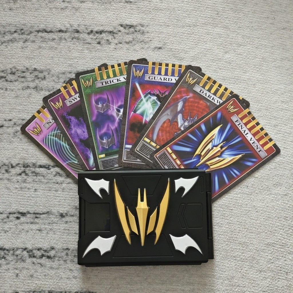 Kamen Rider Dragon Rider Universal Card Box csm Scale Card Box | Shopee ...