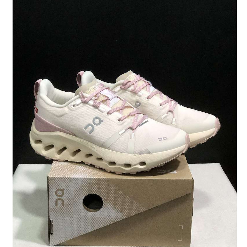 On Cloudsurfer Trauk Waterproof New Women's waterproof and cushioned ...