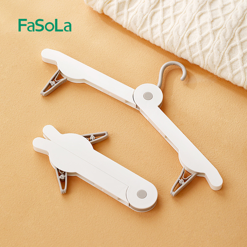 Rabbit Foldable Hanger Cute Cartoon High-Value Travel Hanger Indoor ...