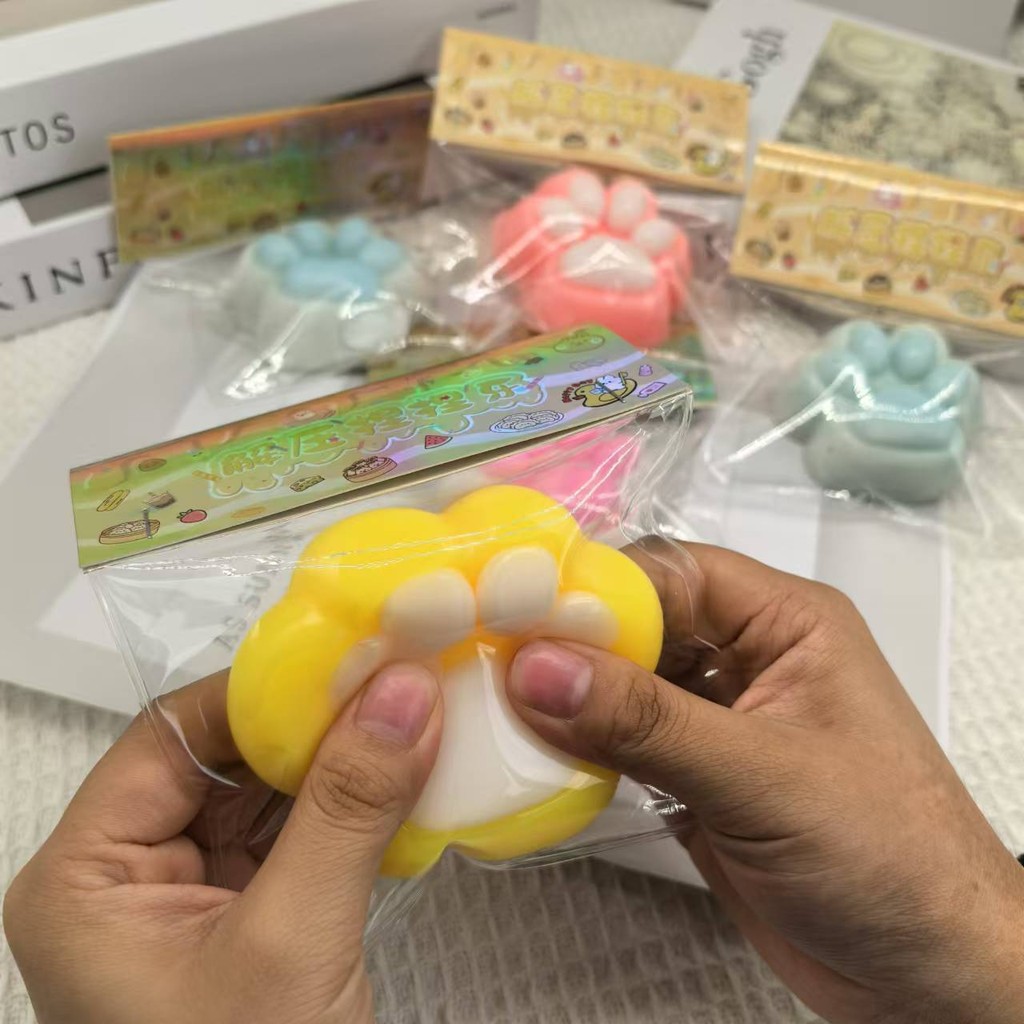 Stress relief and press fun soft cat claw pinch fun decompression toy ...