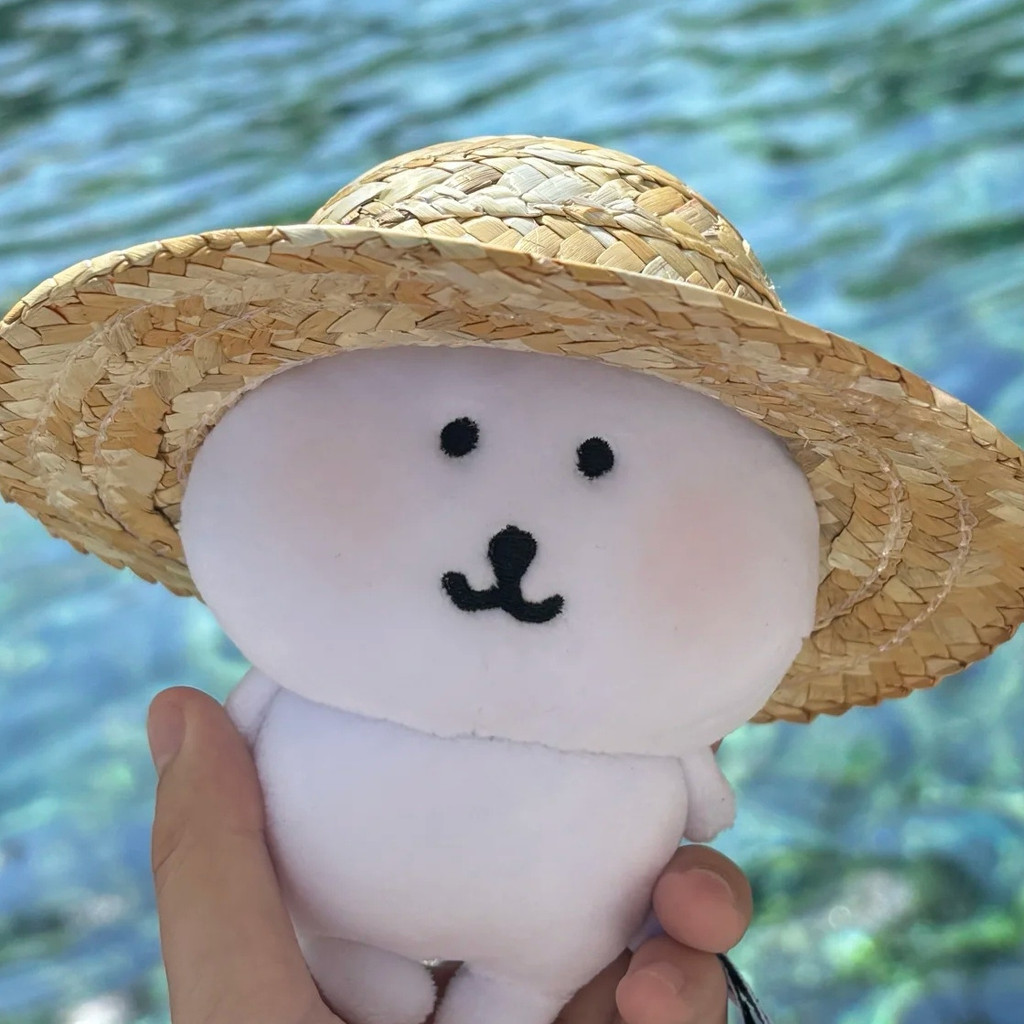 Self-deprecating bear. Straw hat series pendant plush toy doll. Cute ...
