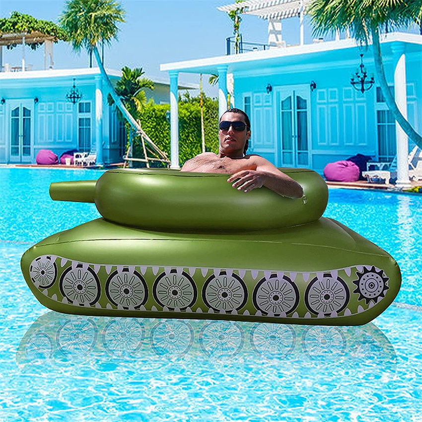l[Water Battle Ground]Adult Inflatable Tank Water Spray Car Water Tank ...