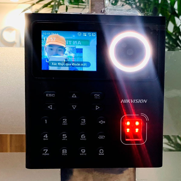 Hikvision DS-K1T320MX facial recognition time attendance machine, 500 ...