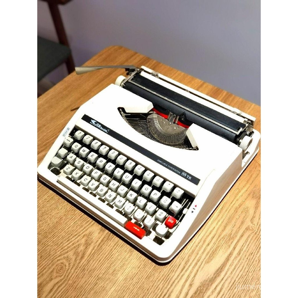 Flying Fish TR88Old-Fashioned English Mechanical Typewriter Normal Use ...