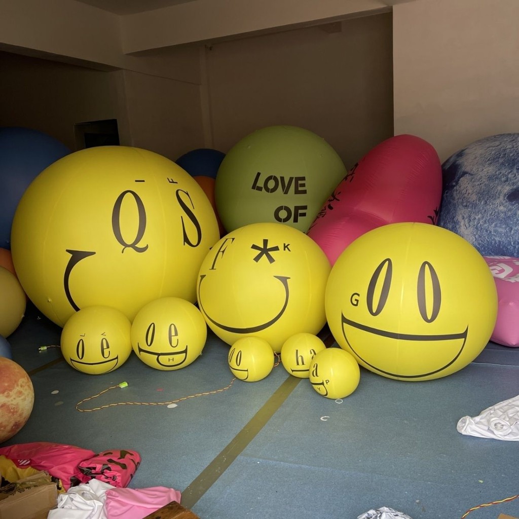Inflatable Model PVC Hanging Luminous Balloon Smiley Cartoon i Emoticon ...